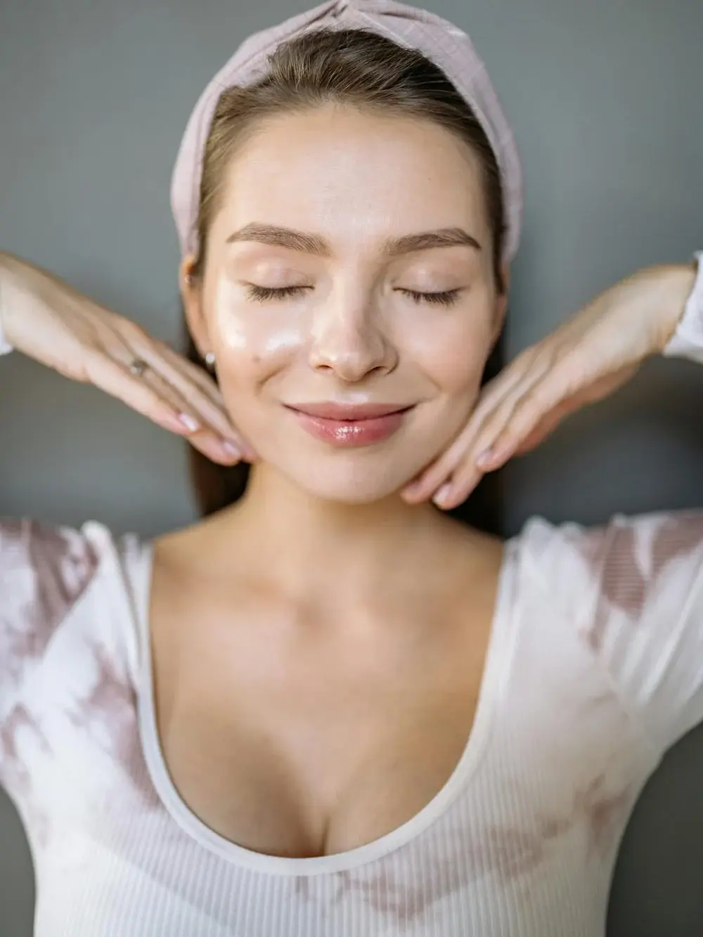 6 amazing benefits of face yoga 6 amazing benefits of face yoga