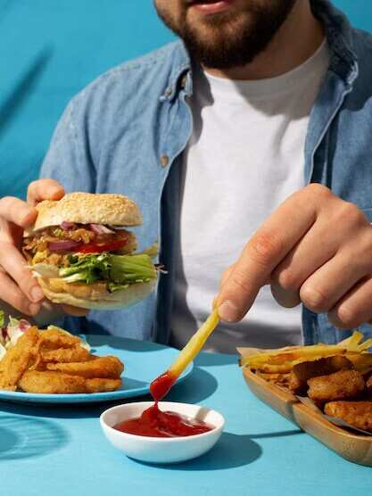 7 Foods You Should Avoid To Manage Uric Acid Level