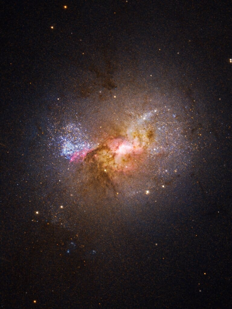 10 stunning cosmology images by NASA Hubble Space Telescope