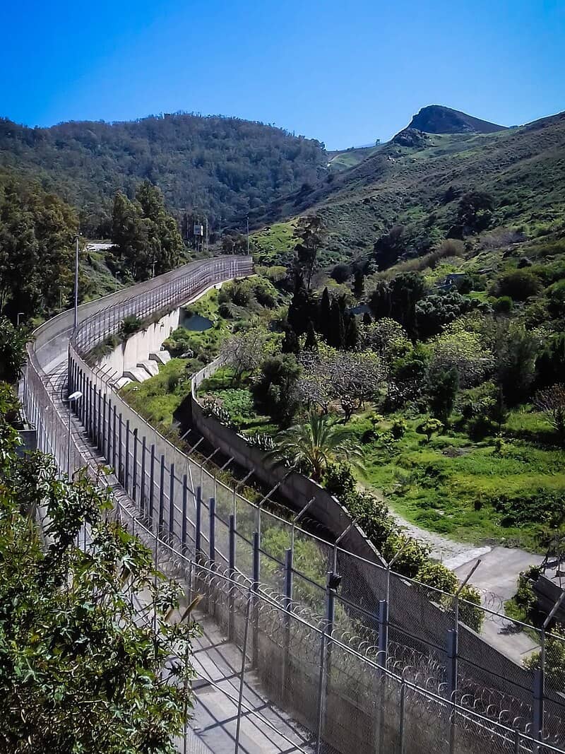 This country in world that shares borders with 14 countries