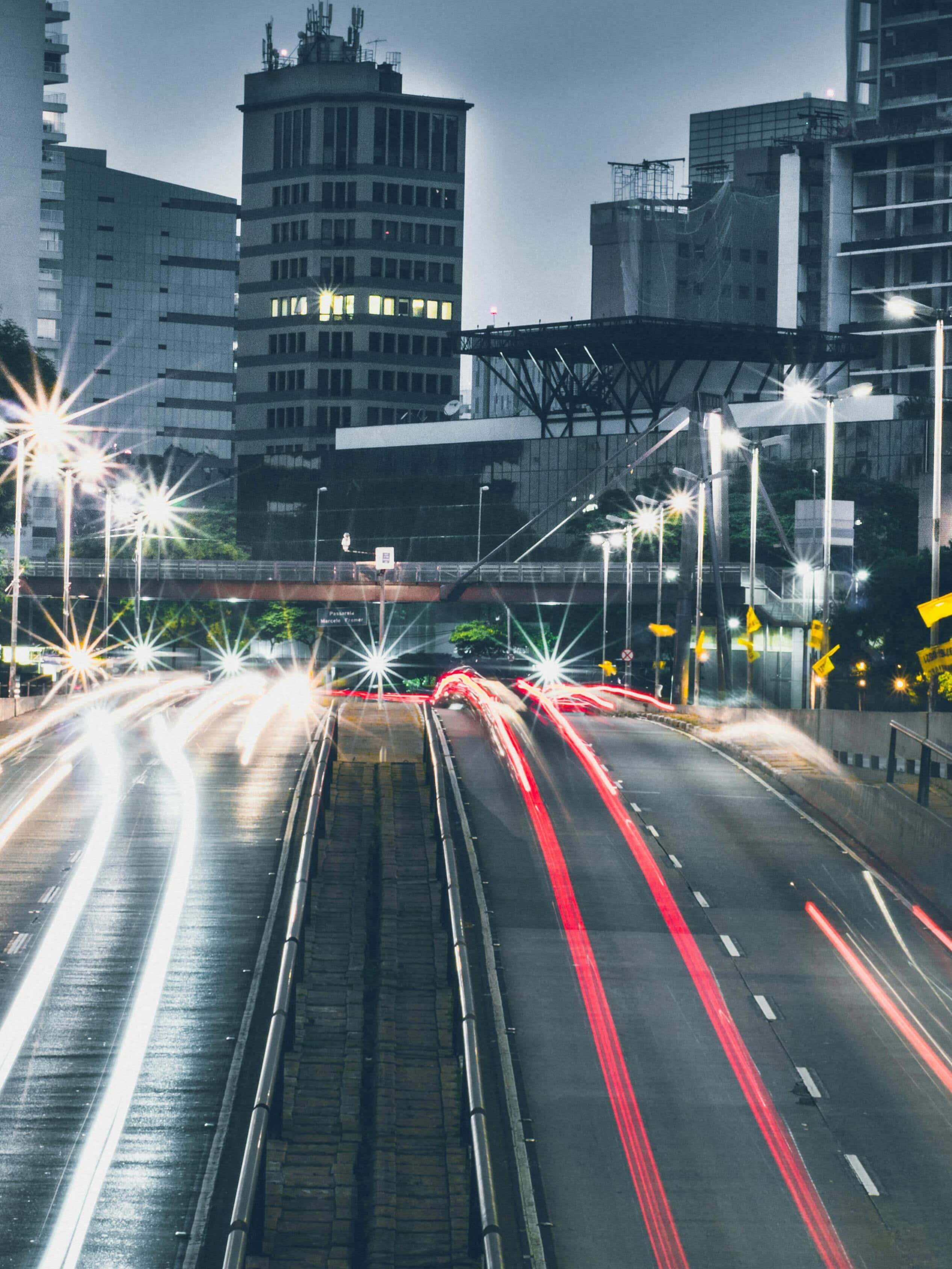 Difference between expressway and national highway