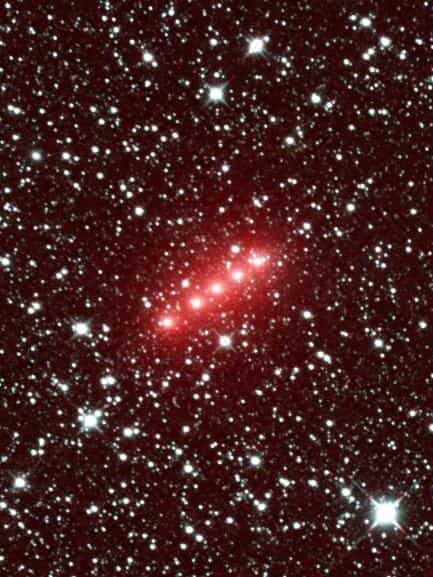 7 stunning comet visuals captured by NASA