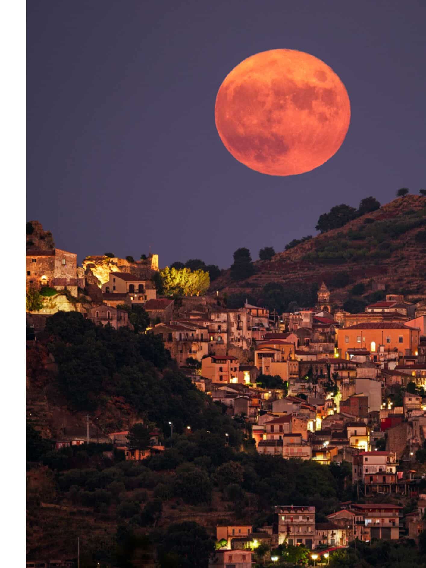 7 stunning images of moon shared by NASA