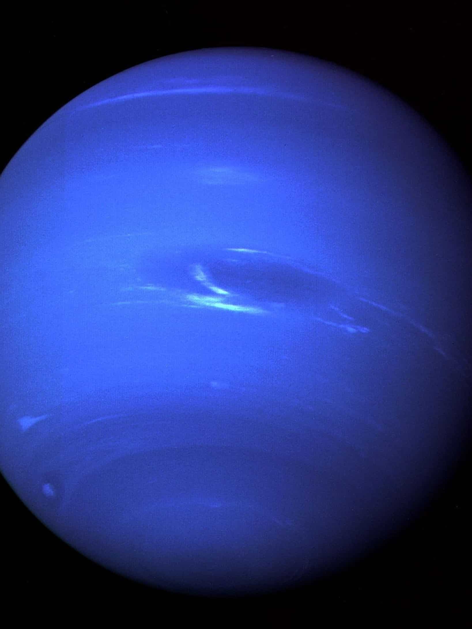 7 new images of Uranus captured by NASA