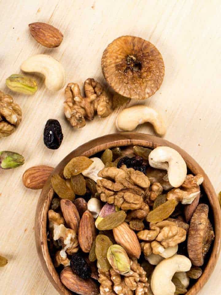 7 dry fruits to control uric acid levels naturally