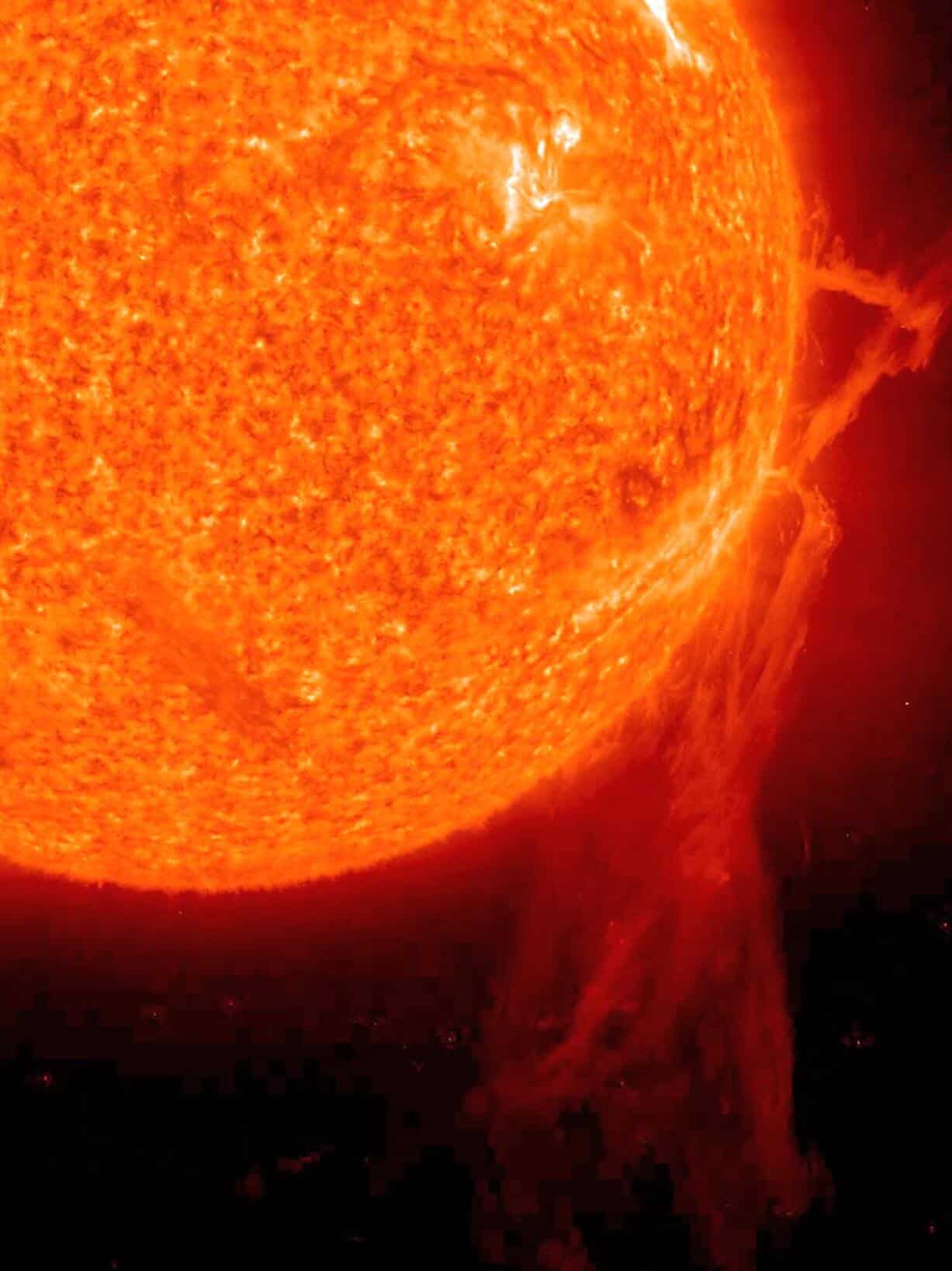 8 stunning images of sun captured by NASA