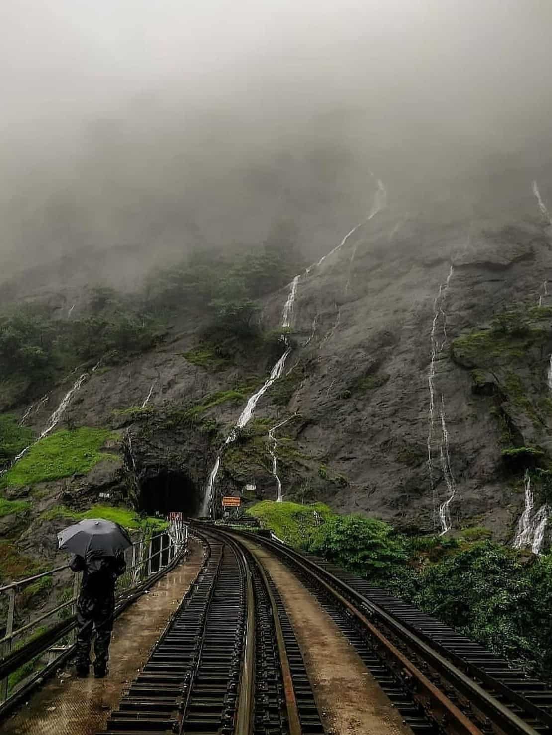 Top 5 beautiful railway stations in India you must visit
