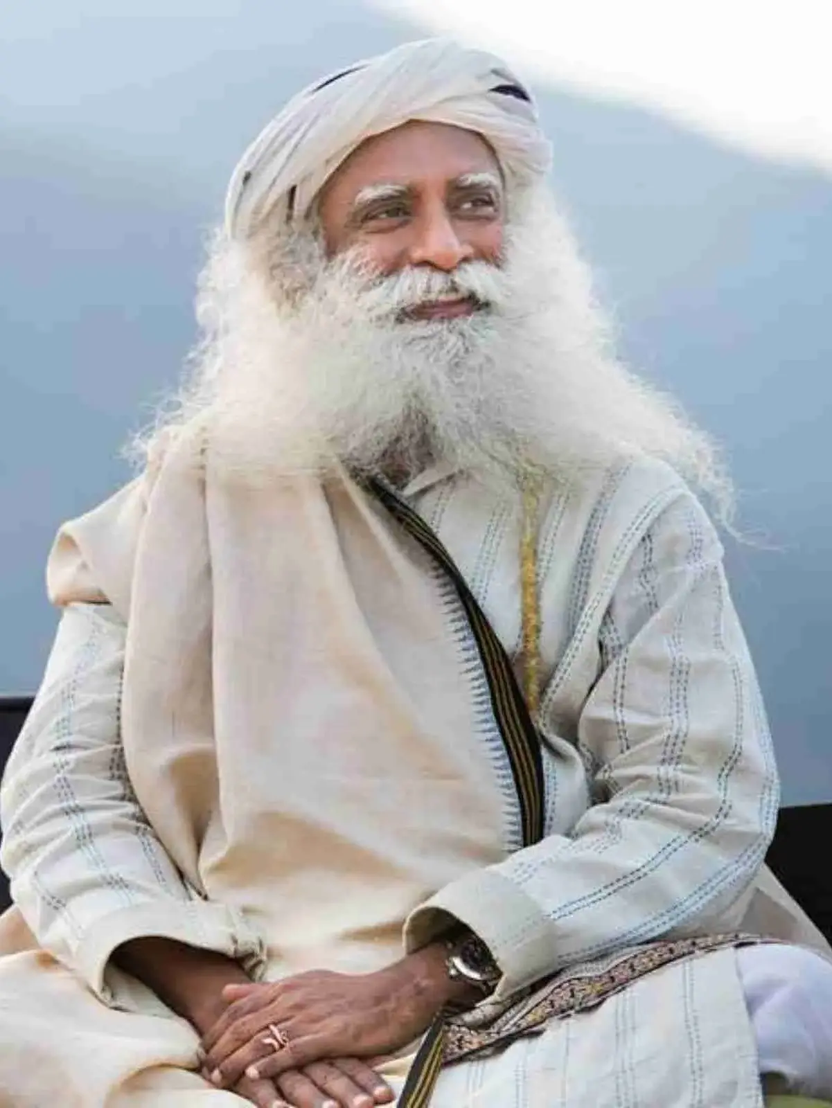 Sadhguru’s tips to lose belly fat and improve overall health