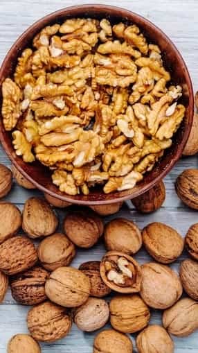 Eye Health: How walnuts help improve eyesight