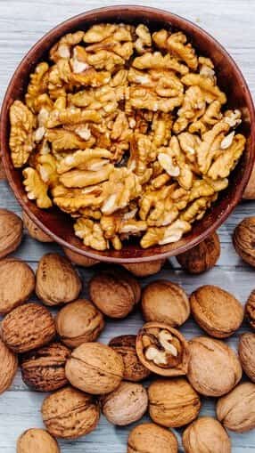9 Health benefits of eating walnuts