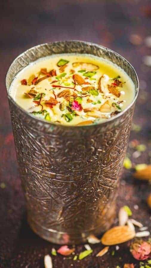 9 health benefits of Saffron milk (Kesar doodh) in winter