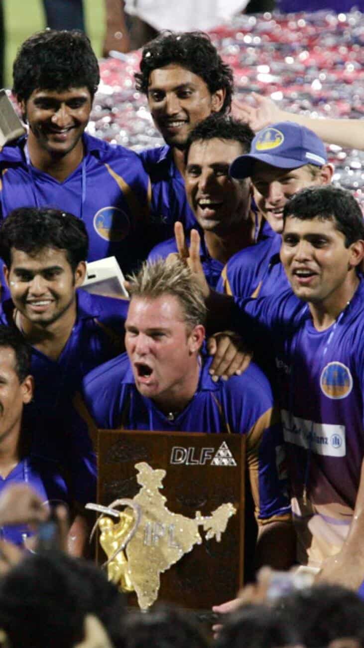 Pakistan players who have won IPL trophy