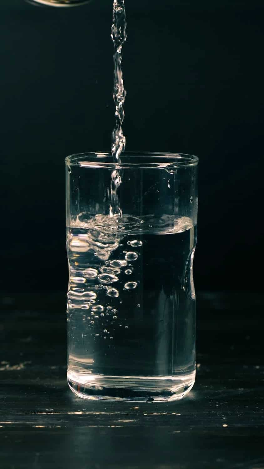 Diabetes: Benefits of drinking 3 litres of water per day