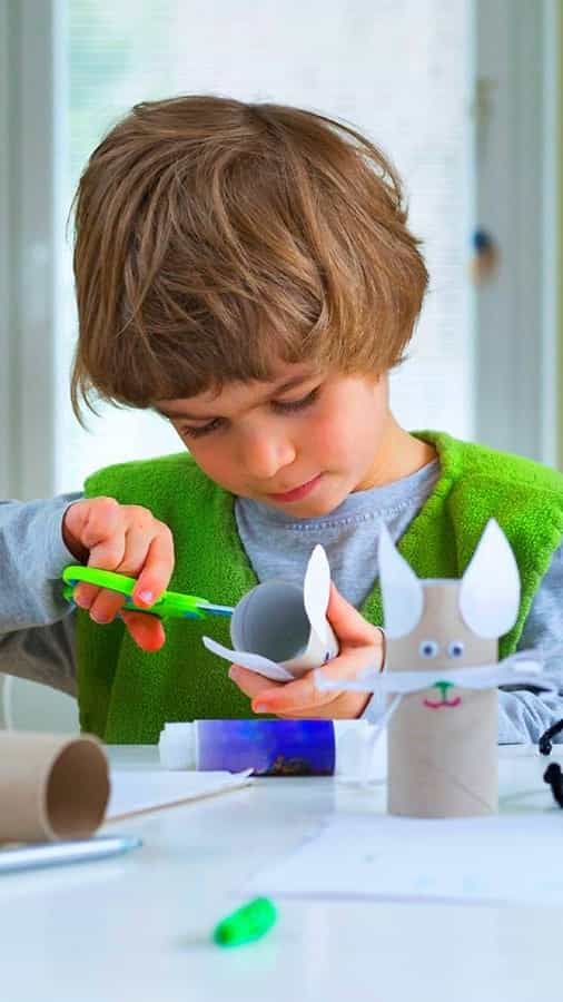 Tips to improve creativity in children