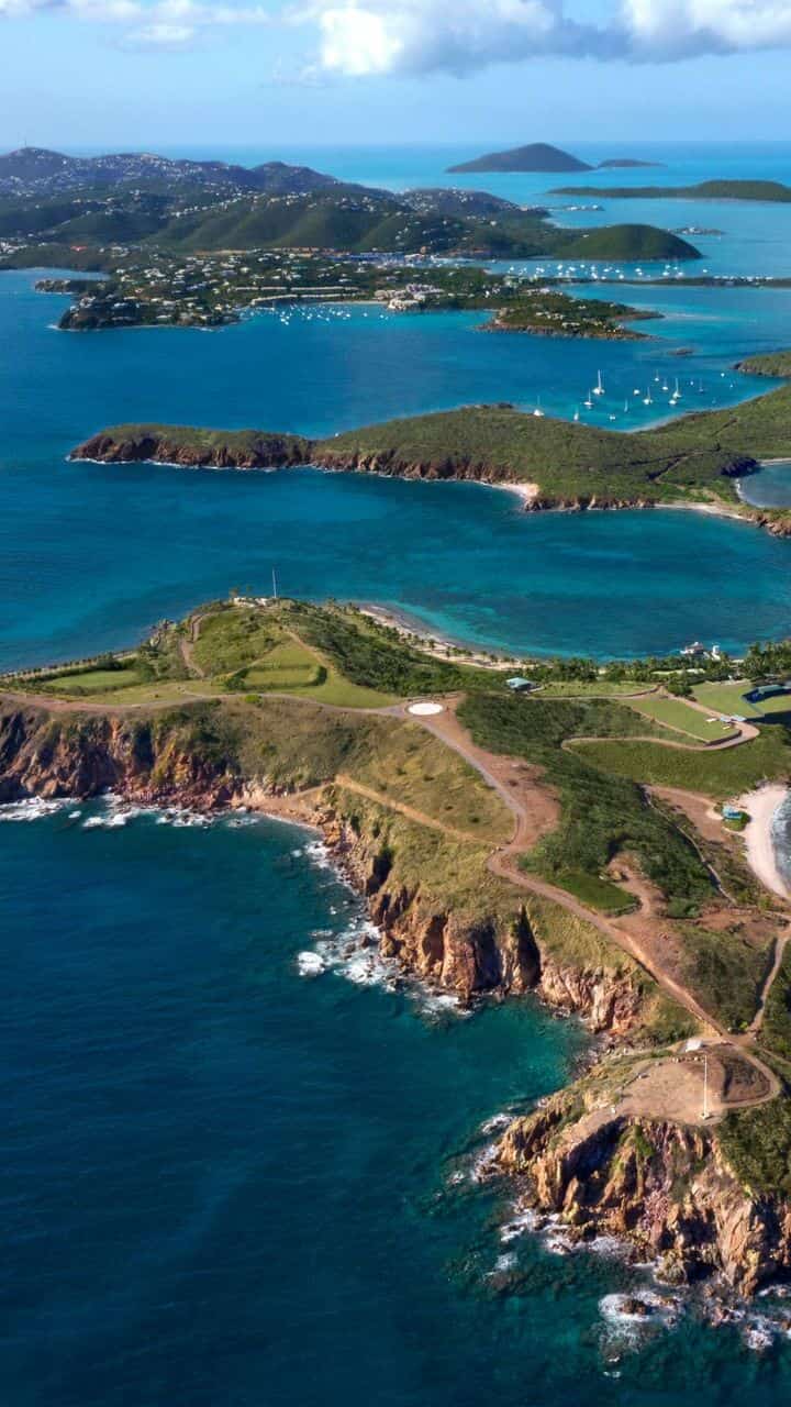 10 famous people who visited Jeffrey Epstein's island