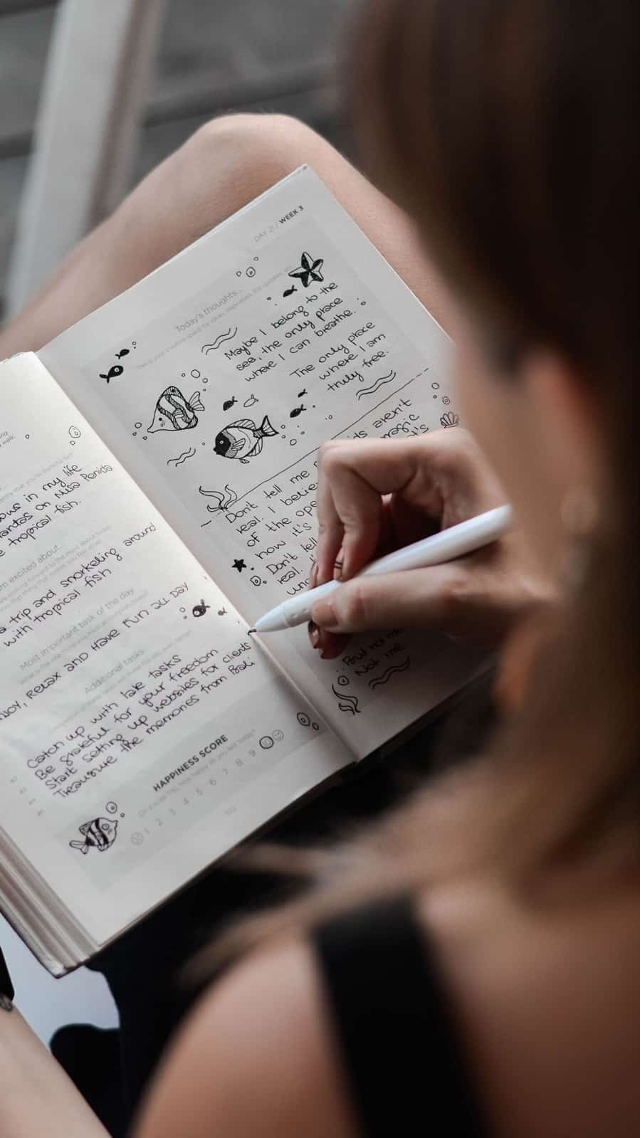 8 reasons to write in a journal everyday