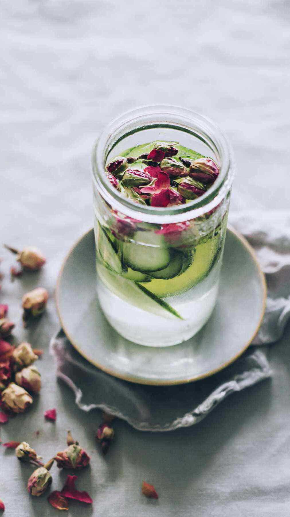 7 easy home remedies to remove neck tan this summer