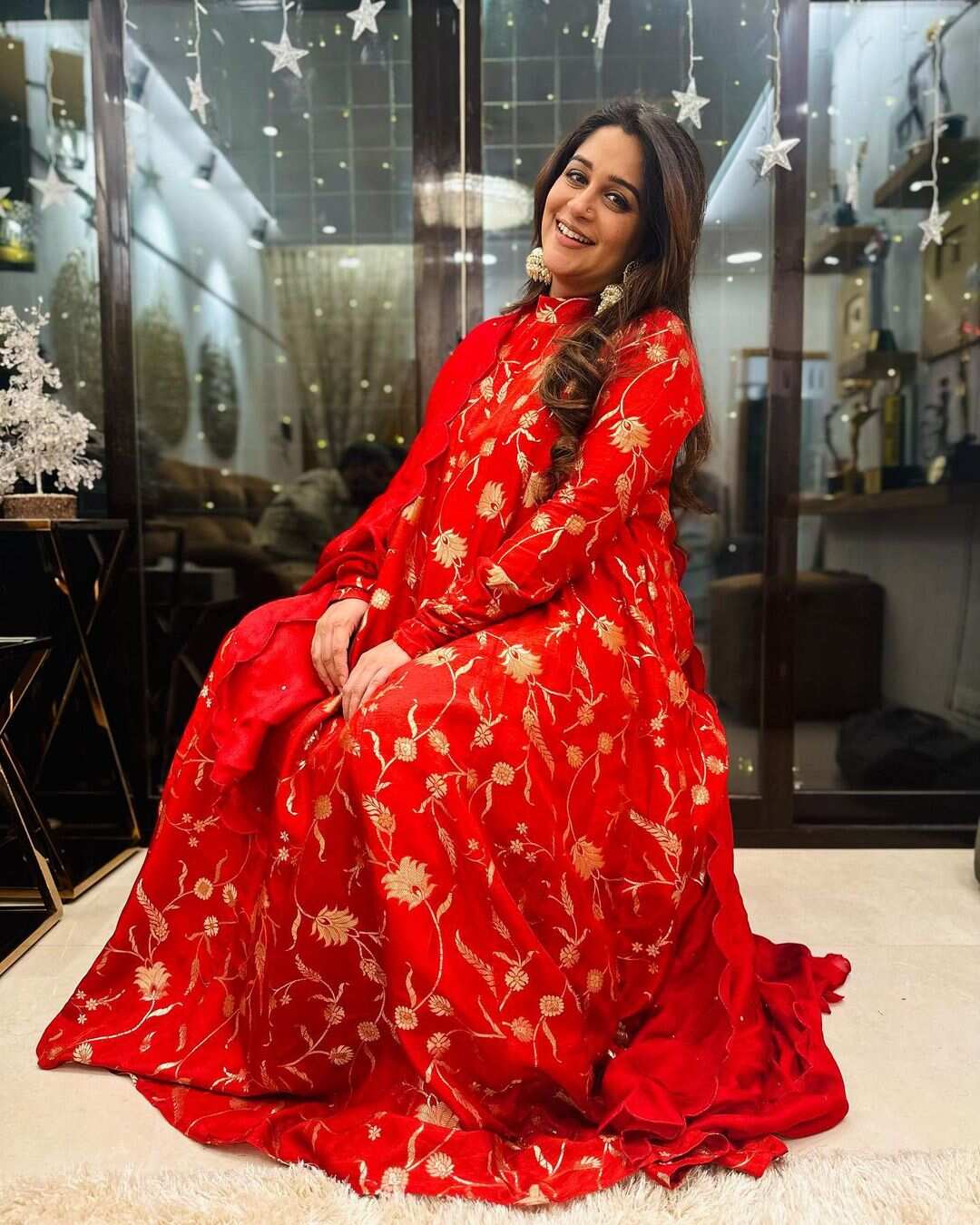 No plans to marry Zaheer Khan: Isha Sharvani